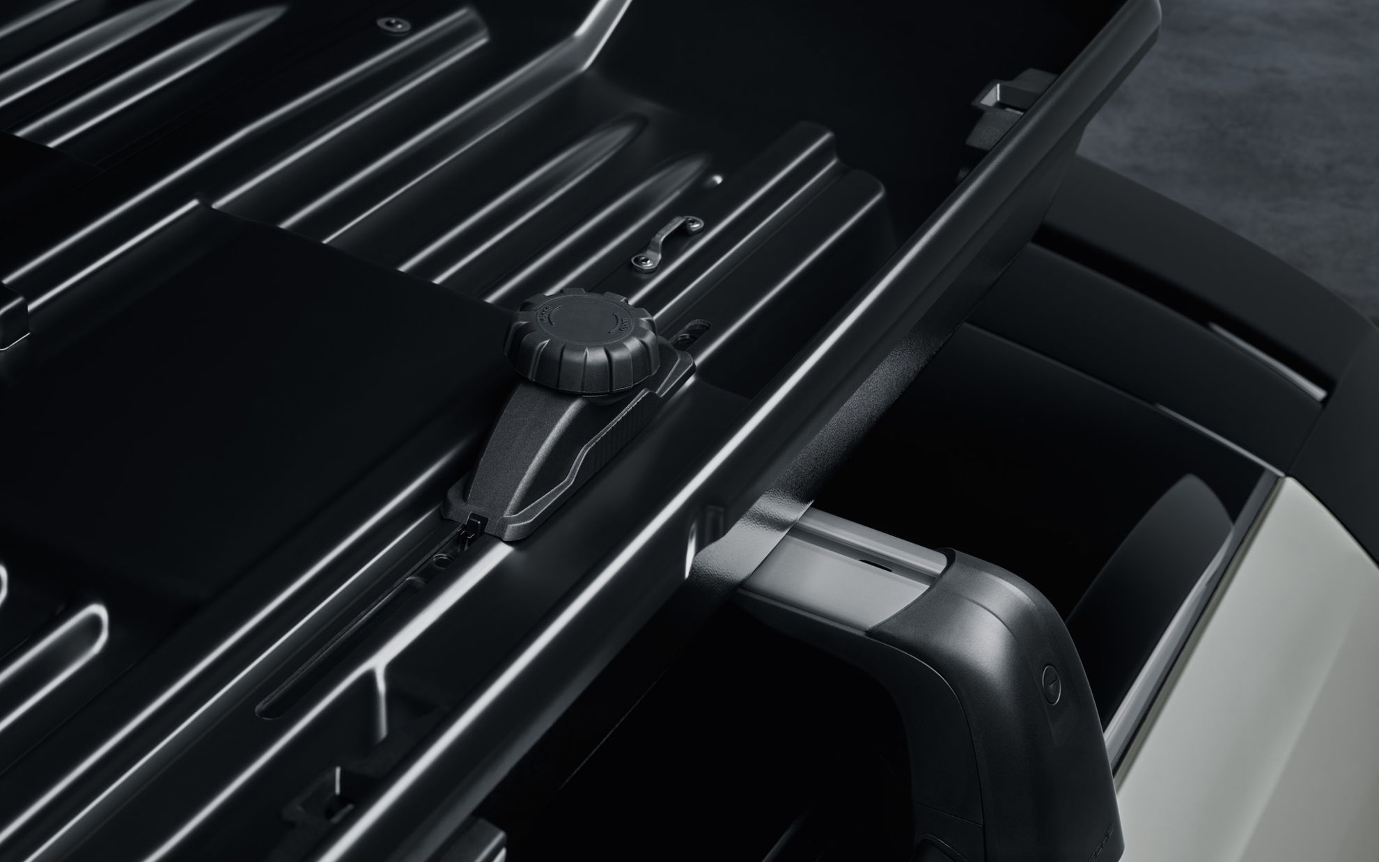 Roof Box, Performance, High-Gloss Black. Porsche Centre Brighton Shop